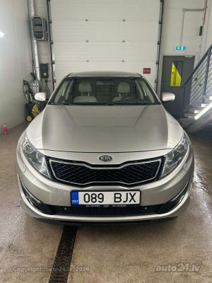 Pelēks Kia Optima 2013 Tallina, ar dzinēja tilpumu 2.00 L un nobraukumu 178 tūkst. km par 7400 €, foto 2 vietnē AUTOMOTO.COM.LV