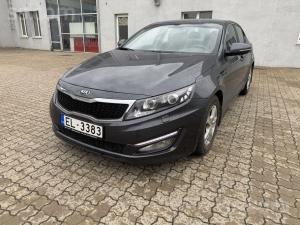 Pelēks Kia Optima 2013 Rīga, ar dzinēja tilpumu 2.00 L un nobraukumu 45 tūkst. km par 6200 €, foto  vietnē AUTOMOTO.COM.LV