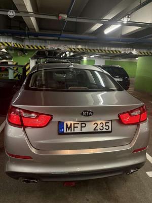 Grey Kia Optima 2015 in Vilnius, with an engine capacity of 2.36 L and mileage of 270 thousand km for 5500 €, photo 5 on AUTOMOTO.COM.LV