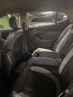 Grey Kia Optima 2015 in Vilnius, with an engine capacity of 2.36 L and mileage of 270 thousand km for 5500 €, photo 7 on AUTOMOTO.COM.LV