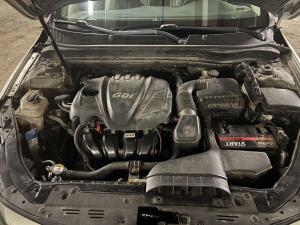 Grey Kia Optima 2015 in Vilnius, with an engine capacity of 2.36 L and mileage of 270 thousand km for 5500 €, photo 12 on AUTOMOTO.COM.LV