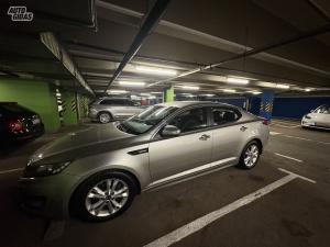 Pelēks Kia Optima 2015 Viļņa, ar dzinēja tilpumu 2.40 L un nobraukumu 169 tūkst. km par 5900 €, foto  vietnē AUTOMOTO.COM.LV