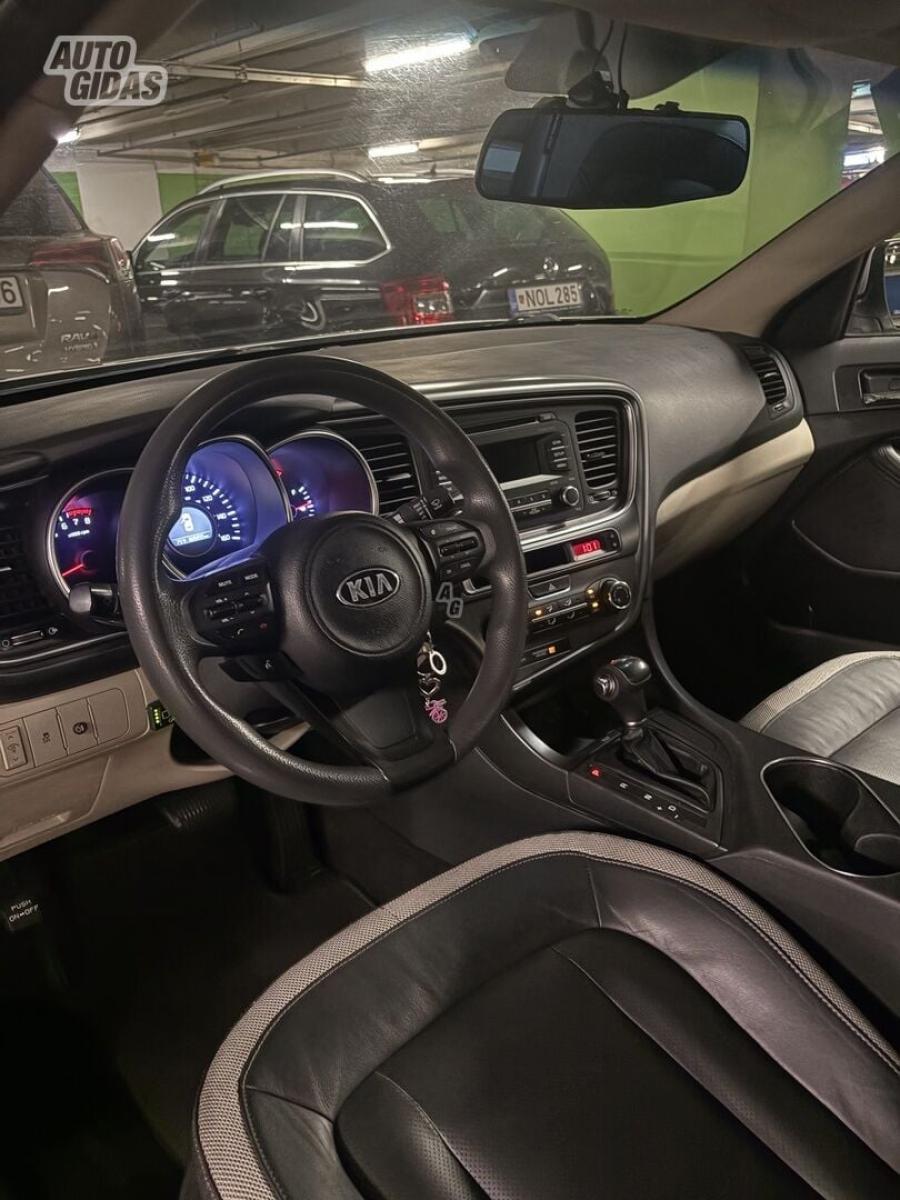 Pelēks Kia Optima 2015 Viļņa, ar dzinēja tilpumu 2.40 L un nobraukumu 169 tūkst. km par 5900 €, foto 5 vietnē AUTOMOTO.COM.LV