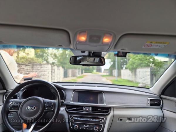 Pelēks Kia Optima 2016 Tallina, ar dzinēja tilpumu 1.70 L un nobraukumu 85 tūkst. km par 11000 €, foto 6 vietnē AUTOMOTO.COM.LV
