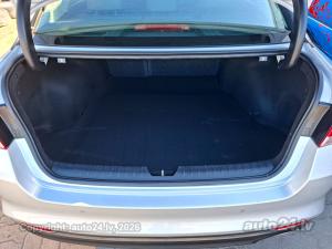 Pelēks Kia Optima 2019 Tartu, ar dzinēja tilpumu 1.70 L un nobraukumu 150 tūkst. km par 11990 €, foto 16 vietnē AUTOMOTO.COM.LV