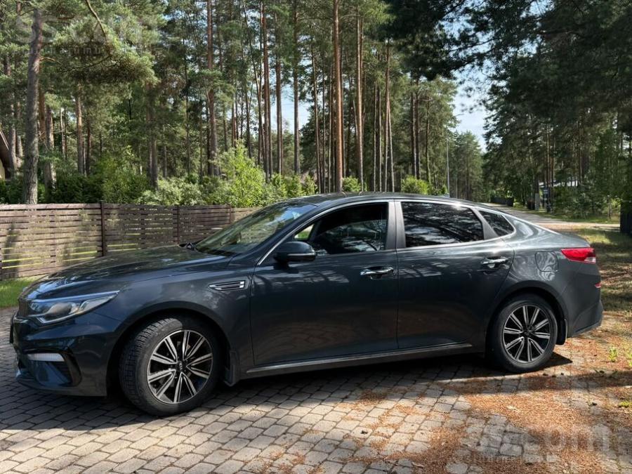 Grey Kia Optima 2019 in Riga, with an engine capacity of 2.00 L and mileage of 99 thousand km for 12200 €, photo 8 on AUTOMOTO.COM.LV