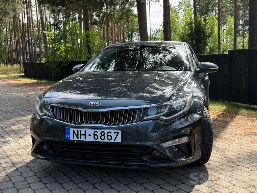 Grey Kia Optima 2019 in Riga, with an engine capacity of 2.00 L and mileage of 99 thousand km for 12200 €, photo 9 on AUTOMOTO.COM.LV