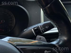Grey Kia Optima 2019 in Riga, with an engine capacity of 2.00 L and mileage of 99 thousand km for 12200 €, photo 19 on AUTOMOTO.COM.LV