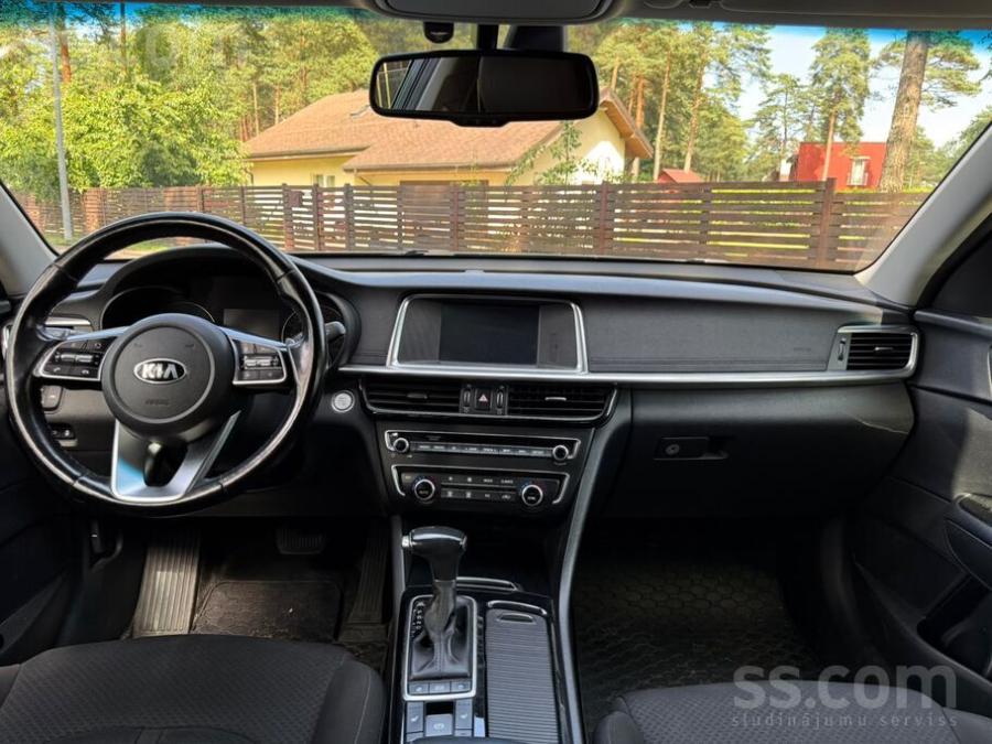 Grey Kia Optima 2019 in Riga, with an engine capacity of 2.00 L and mileage of 99 thousand km for 12200 €, photo 24 on AUTOMOTO.COM.LV