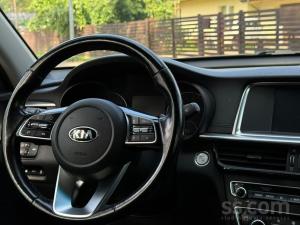 Grey Kia Optima 2019 in Riga, with an engine capacity of 2.00 L and mileage of 99 thousand km for 12200 €, photo 25 on AUTOMOTO.COM.LV