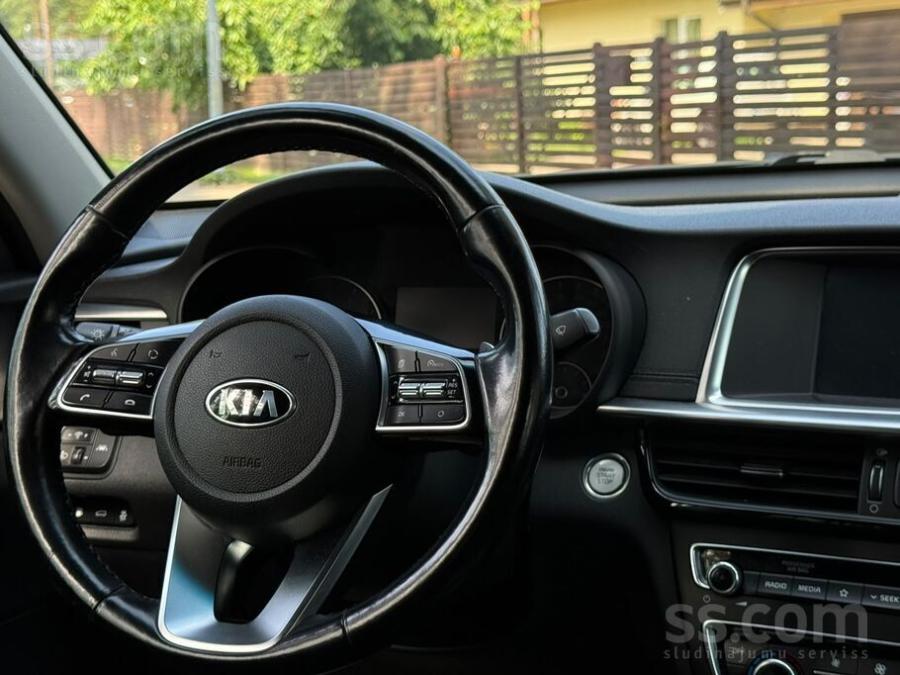 Grey Kia Optima 2019 in Riga, with an engine capacity of 2.00 L and mileage of 99 thousand km for 12200 €, photo 25 on AUTOMOTO.COM.LV