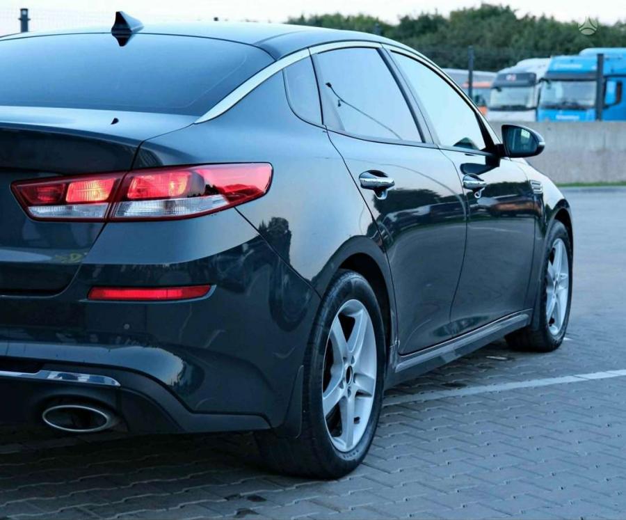 Pelēks Kia Optima 2019 Kauņa, ar dzinēja tilpumu 1.59 L un nobraukumu 142 tūkst. km par 13500 €, foto 8 vietnē AUTOMOTO.COM.LV