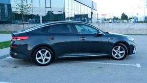 Pelēks Kia Optima 2019 Kauņa, ar dzinēja tilpumu 1.59 L un nobraukumu 142 tūkst. km par 13500 €, foto 17 vietnē AUTOMOTO.COM.LV