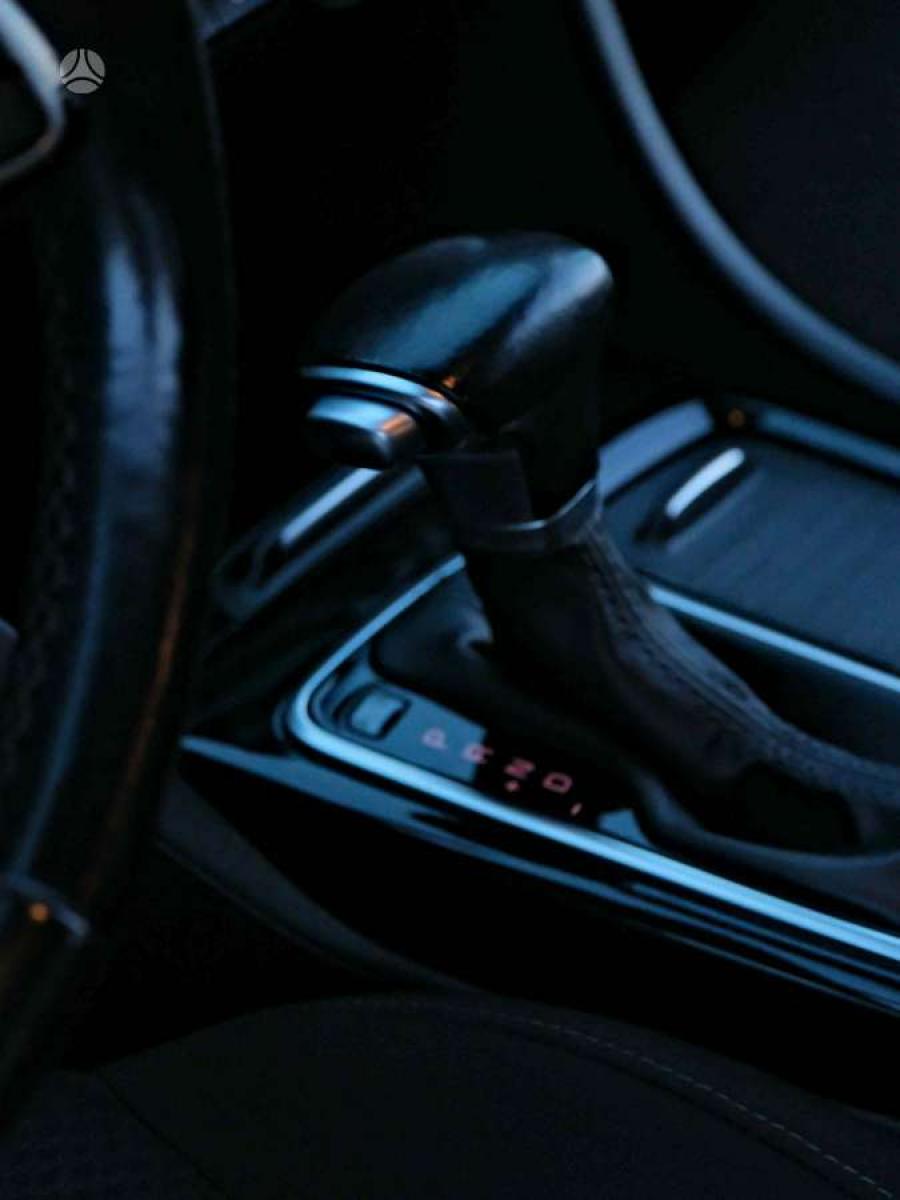 Pelēks Kia Optima 2019 Kauņa, ar dzinēja tilpumu 1.59 L un nobraukumu 142 tūkst. km par 13500 €, foto 26 vietnē AUTOMOTO.COM.LV