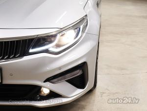 Pelēks Kia Optima 2020 Tallina, ar dzinēja tilpumu 1.60 L un nobraukumu 102 tūkst. km par 14990 €, foto 13 vietnē AUTOMOTO.COM.LV