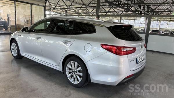 Pelēks Kia Optima 2017 Rīga, ar dzinēja tilpumu 2.00 L un nobraukumu 78 tūkst. km par 9900 €, foto 3 vietnē AUTOMOTO.COM.LV