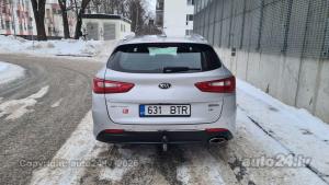 Grey Kia Optima 2017 in Tallinn, with an engine capacity of 1.70 L and mileage of 220 thousand km for 9990 €, photo 6 on AUTOMOTO.COM.LV
