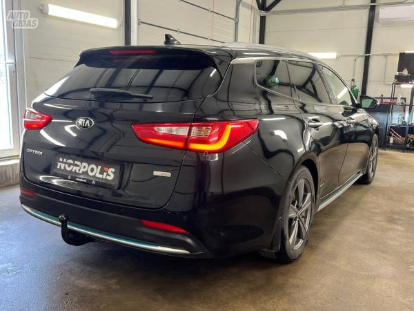 Grey Kia Optima 2017 in Aukstieji Rusokai, with an engine capacity of 2.00 L and mileage of 146 thousand km for 12584 €, photo 10 on AUTOMOTO.COM.LV