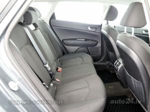 Pelēks Kia Optima 2017 Tallina, ar dzinēja tilpumu 1.70 L un nobraukumu 349 tūkst. km par 3499 €, foto 8 vietnē AUTOMOTO.COM.LV