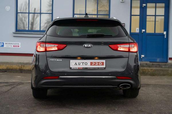 Grey Kia Optima 2018 in Vilnius, with an engine capacity of 2.00 L and mileage of 107 thousand km for 13500 €, photo 4 on AUTOMOTO.COM.LV