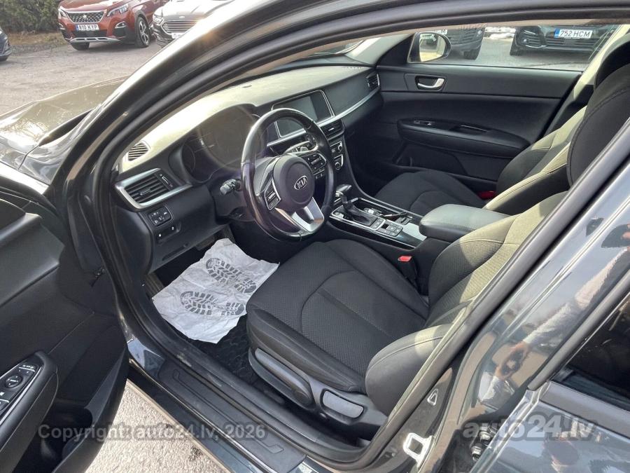 Pelēks Kia Optima 2018 Tartu, ar dzinēja tilpumu 1.60 L un nobraukumu 148 tūkst. km par 13490 €, foto 11 vietnē AUTOMOTO.COM.LV