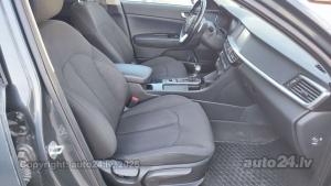 Pelēks Kia Optima 2018 Tartu, ar dzinēja tilpumu 1.60 L un nobraukumu 148 tūkst. km par 12990 €, foto 7 vietnē AUTOMOTO.COM.LV