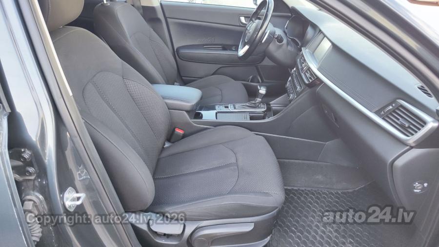 Pelēks Kia Optima 2018 Tartu, ar dzinēja tilpumu 1.60 L un nobraukumu 148 tūkst. km par 12990 €, foto 7 vietnē AUTOMOTO.COM.LV
