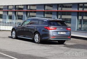 Grey Kia Optima 2019 in Riga, with an engine capacity of 2.00 L and mileage of 183 thousand km for 12680 €, photo 5 on AUTOMOTO.COM.LV