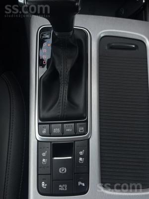 Grey Kia Optima 2019 in Riga, with an engine capacity of 2.00 L and mileage of 183 thousand km for 12680 €, photo 22 on AUTOMOTO.COM.LV