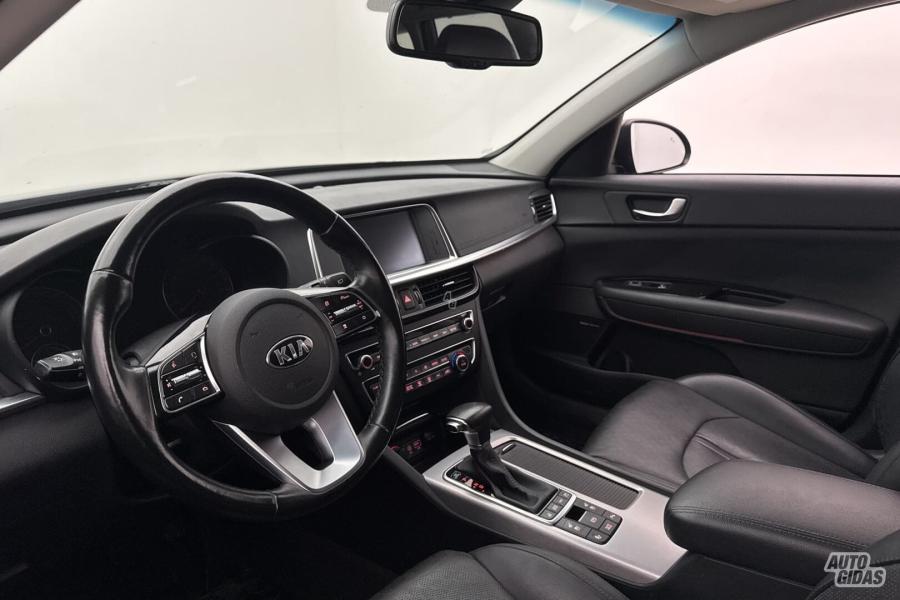 Grey Kia Optima 2020 in Kaunas, with an engine capacity of 0.00 L and mileage of 89 thousand km for 22170 €, photo 13 on AUTOMOTO.COM.LV