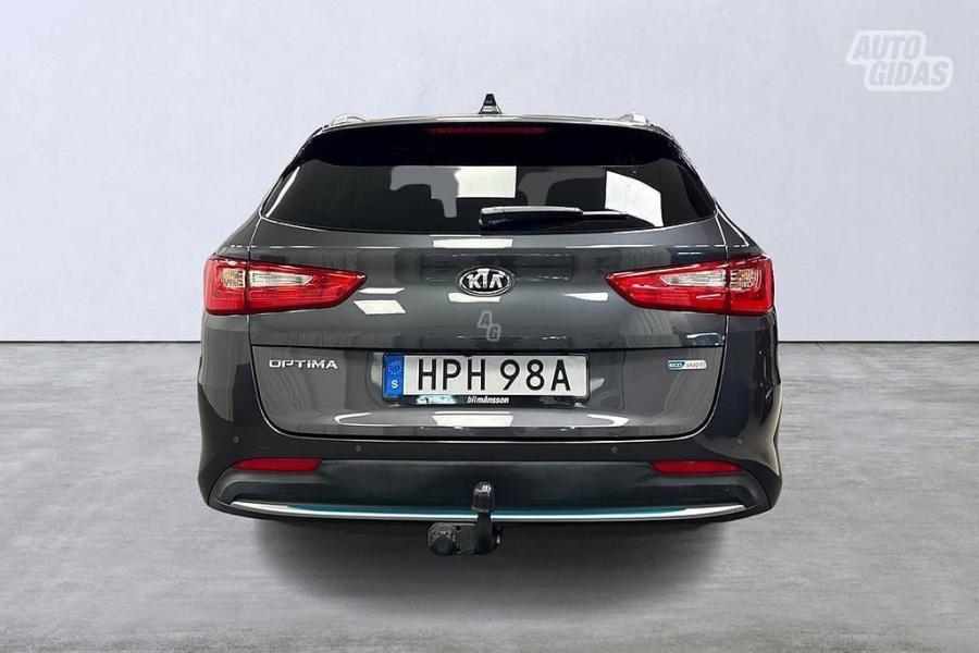 Grey Kia Optima 2020 in Kaunas, with an engine capacity of 0.00 L and mileage of 74 thousand km for 24827 €, photo 5 on AUTOMOTO.COM.LV