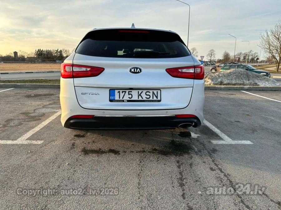 Grey Kia Optima 2020 in Kohtla-Jarve, with an engine capacity of 1.60 L and mileage of 135 thousand km for 16000 €, photo 6 on AUTOMOTO.COM.LV