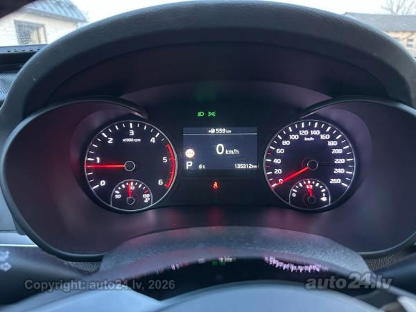 Серый Киа Оптима 2020 в Кохтла-Ярве, объемом двигателя 1.60 л и пробегом 135 тыс. км за 16000 €, фото 11 на AUTOMOTO.COM.LV