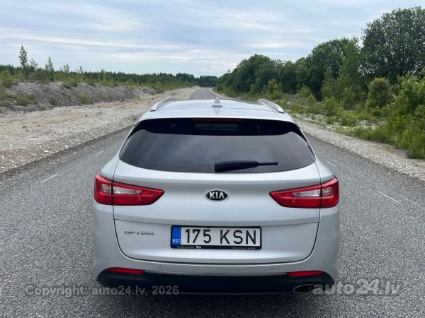 Grey Kia Optima 2020 in Tallinn, with an engine capacity of 1.60 L and mileage of 139 thousand km for 13900 €, photo 5 on AUTOMOTO.COM.LV