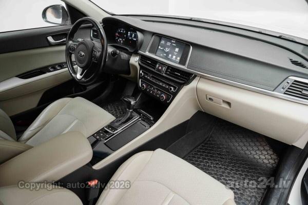 Kia Optima 2017 in Tallinn, with an engine capacity of 1.70 L and mileage of 150 thousand km for 10900 €, photo 8 on AUTOMOTO.COM.LV