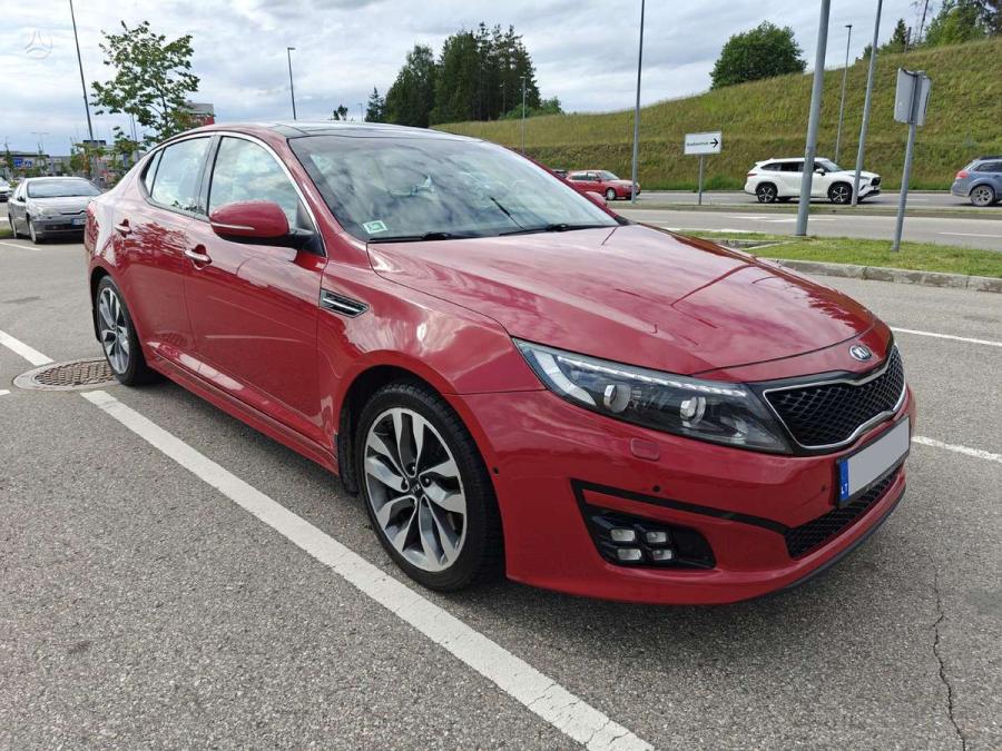 Red Kia Optima 2015 in Vilnius, with an engine capacity of 1.69 L and mileage of 186 thousand km for 7700 €, photo 2 on AUTOMOTO.COM.LV