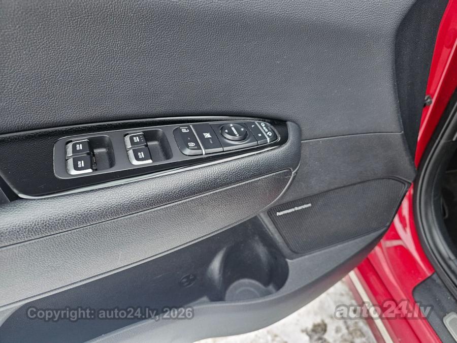 Sarkans Kia Optima 2016 Tallina, ar dzinēja tilpumu 1.70 L un nobraukumu 245 tūkst. km par 11500 €, foto 18 vietnē AUTOMOTO.COM.LV