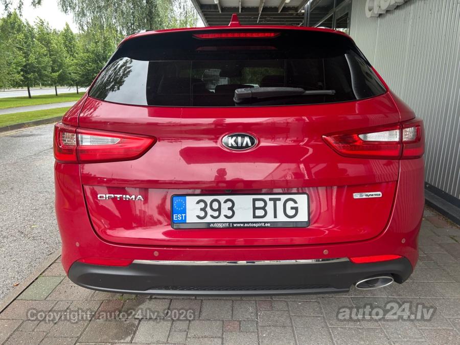 Sarkans Kia Optima 2017 Tallina, ar dzinēja tilpumu 1.70 L un nobraukumu 134 tūkst. km par 11990 €, foto 6 vietnē AUTOMOTO.COM.LV