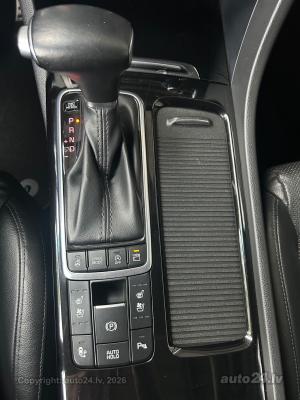 Sarkans Kia Optima 2017 Tallina, ar dzinēja tilpumu 1.70 L un nobraukumu 134 tūkst. km par 11990 €, foto 16 vietnē AUTOMOTO.COM.LV