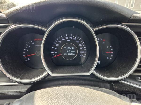 Kia Optima 2014 Rīga, ar dzinēja tilpumu 1.70 L un nobraukumu 392 tūkst. km par 2999 €, foto 3 vietnē AUTOMOTO.COM.LV