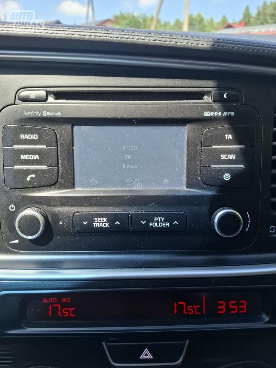 Kia Optima 2014 Kelmė, ar dzinēja tilpumu 1.70 L un nobraukumu 230 tūkst. km par 6500 €, foto 14 vietnē AUTOMOTO.COM.LV