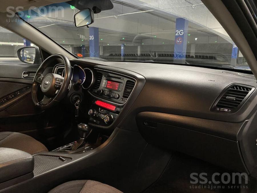 Kia Optima 2015 in Riga, with an engine capacity of 2.00 L and mileage of 209 thousand km for 7450 €, photo 12 on AUTOMOTO.COM.LV