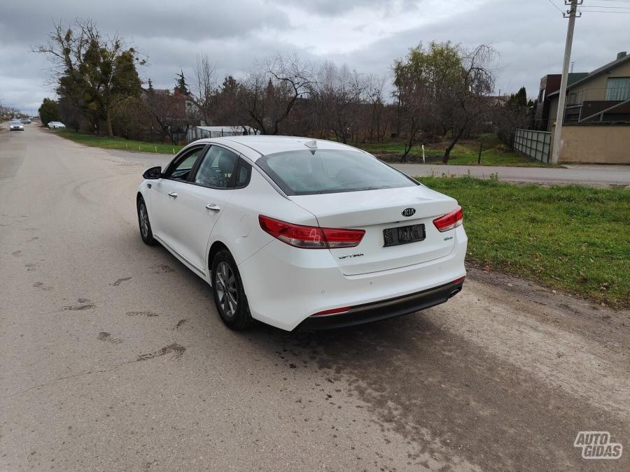 Kia Optima 2016 in Kaunas, with an engine capacity of 1.70 L and mileage of 242 thousand km for 5950 €, photo 3 on AUTOMOTO.COM.LV
