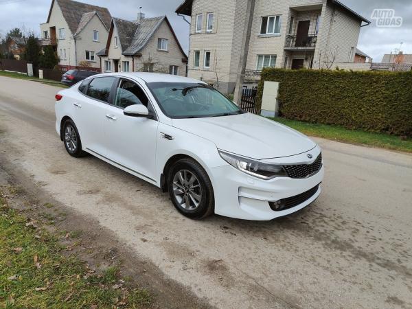 Kia Optima 2016 in Kaunas, with an engine capacity of 1.70 L and mileage of 242 thousand km for 5950 €, photo 4 on AUTOMOTO.COM.LV