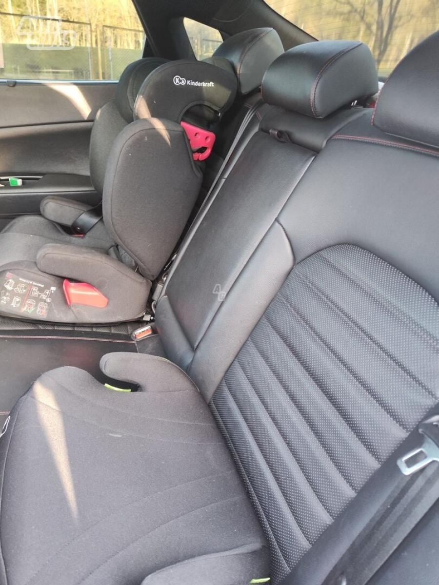 Kia Optima 2018 in Vilnius, with an engine capacity of 2.00 L and mileage of 166 thousand km for 15600 €, photo 18 on AUTOMOTO.COM.LV