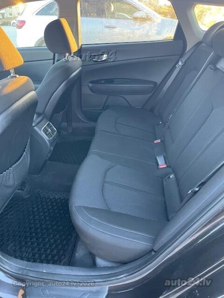 Kia Optima 2019 Tallina, ar dzinēja tilpumu 1.60 L un nobraukumu 153 tūkst. km par 13500 €, foto 11 vietnē AUTOMOTO.COM.LV