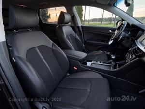 Kia Optima 2019 in Tartu, with an engine capacity of 1.60 L and mileage of 139 thousand km for 13490 €, photo 9 on AUTOMOTO.COM.LV