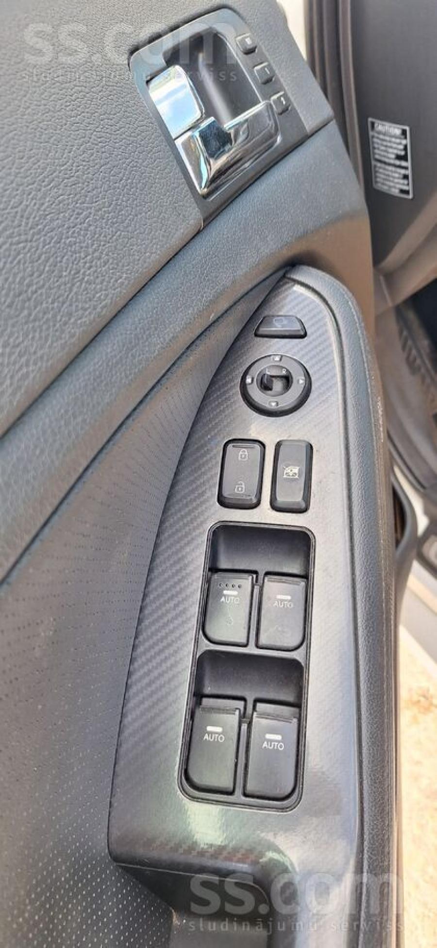 Balts Kia Optima 2012 Rīga, ar dzinēja tilpumu 1.70 L un nobraukumu 375 tūkst. km par 3900 €, foto 7 vietnē AUTOMOTO.COM.LV