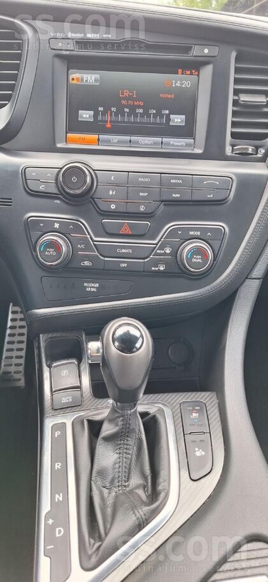 Balts Kia Optima 2012 Rīga, ar dzinēja tilpumu 1.70 L un nobraukumu 375 tūkst. km par 3900 €, foto 13 vietnē AUTOMOTO.COM.LV