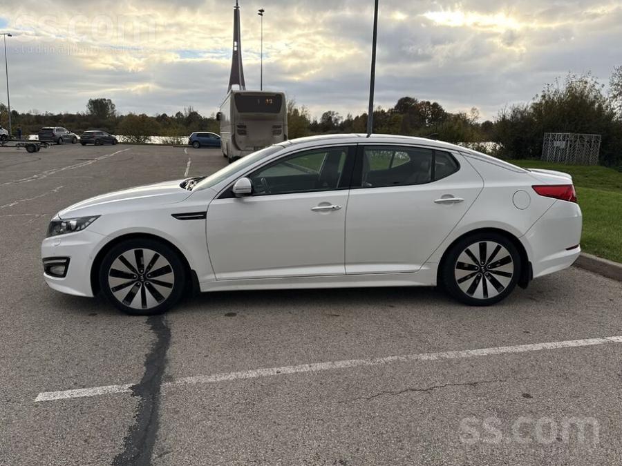 Balts Kia Optima 2012 Rīga, ar dzinēja tilpumu 1.70 L un nobraukumu 186 tūkst. km par 5450 €, foto 4 vietnē AUTOMOTO.COM.LV